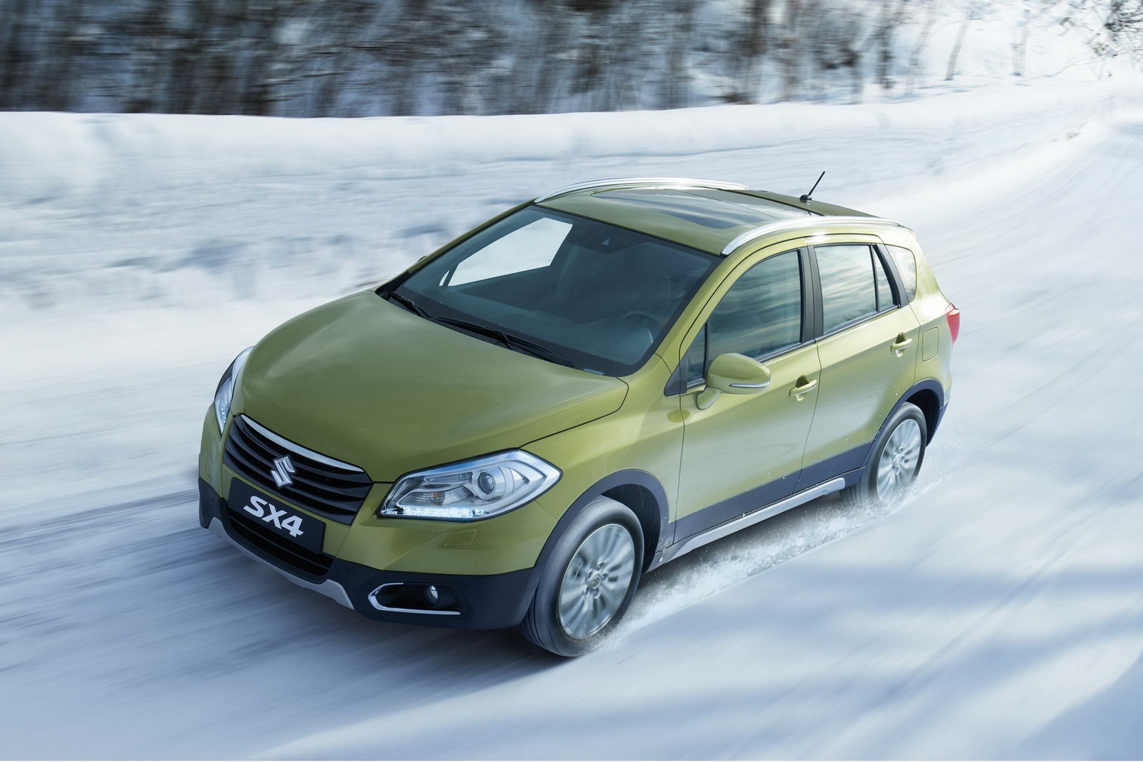 Suzuki Unveils New SX4 Compact Crossover, Sales Begin this Fall